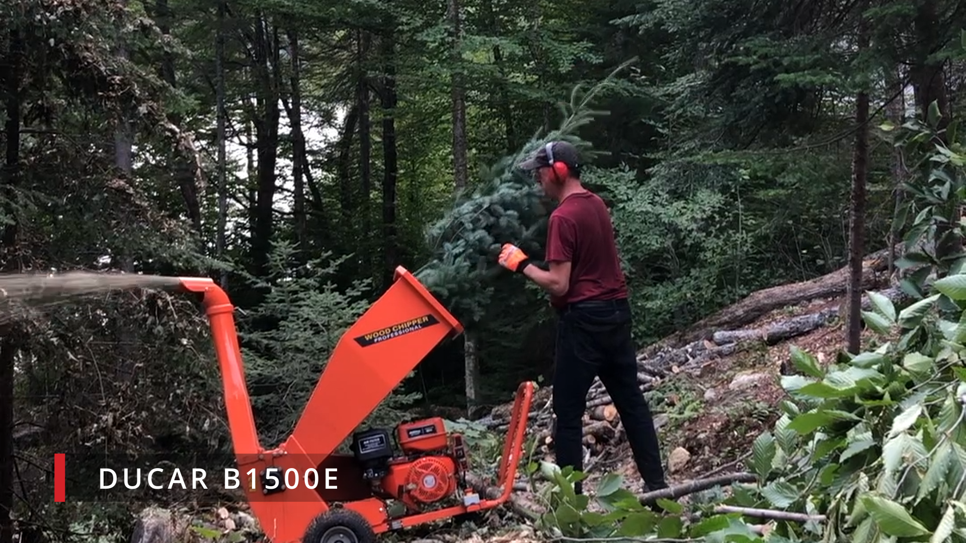 Wood chippers — Ducar Canada